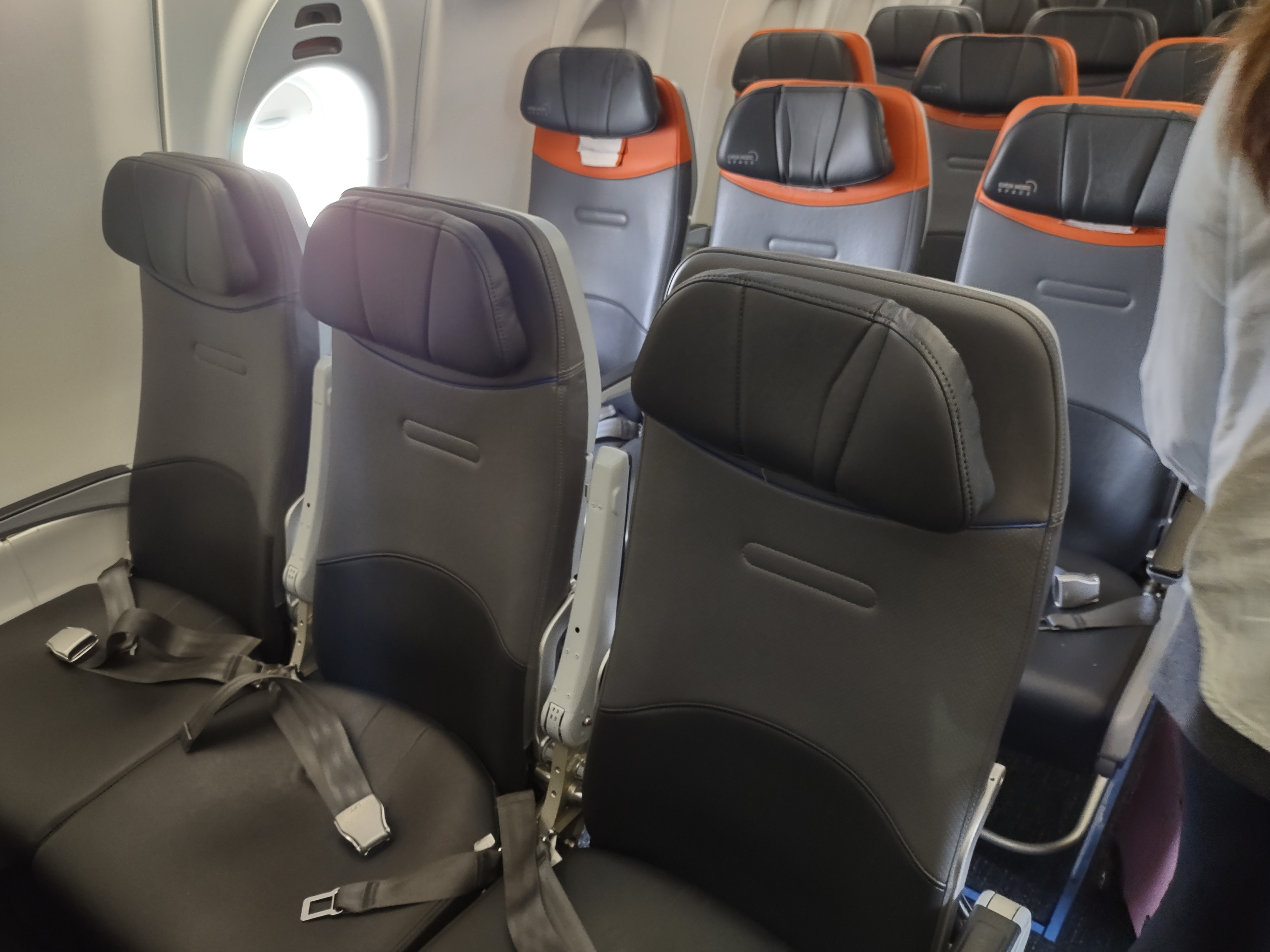 Flight Review: JetBlue Even More Space | A220-300 | Atlanta to New York ...