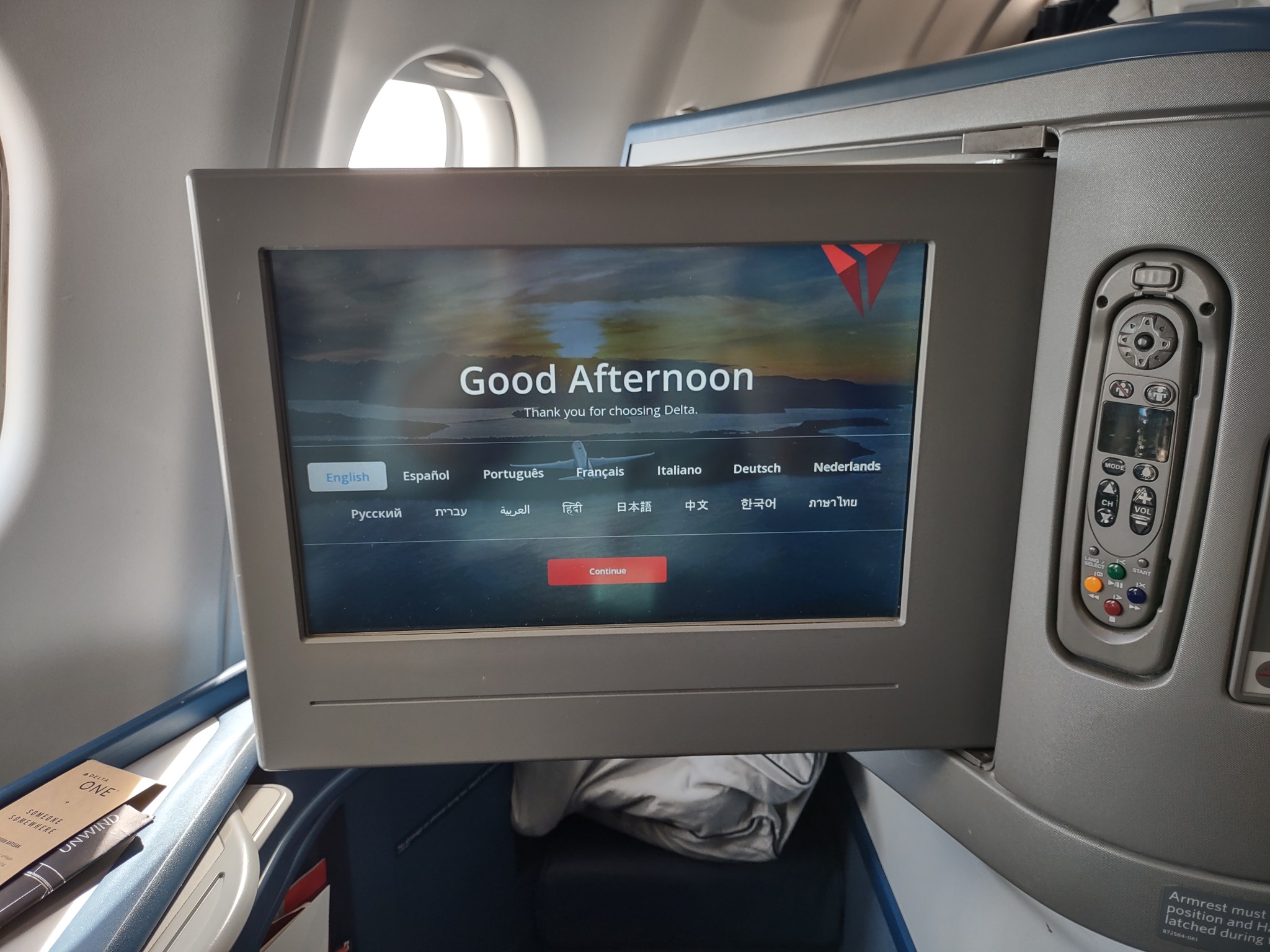 Flight Review: Delta A330-300 | Delta One Business Class | Honolulu to ...