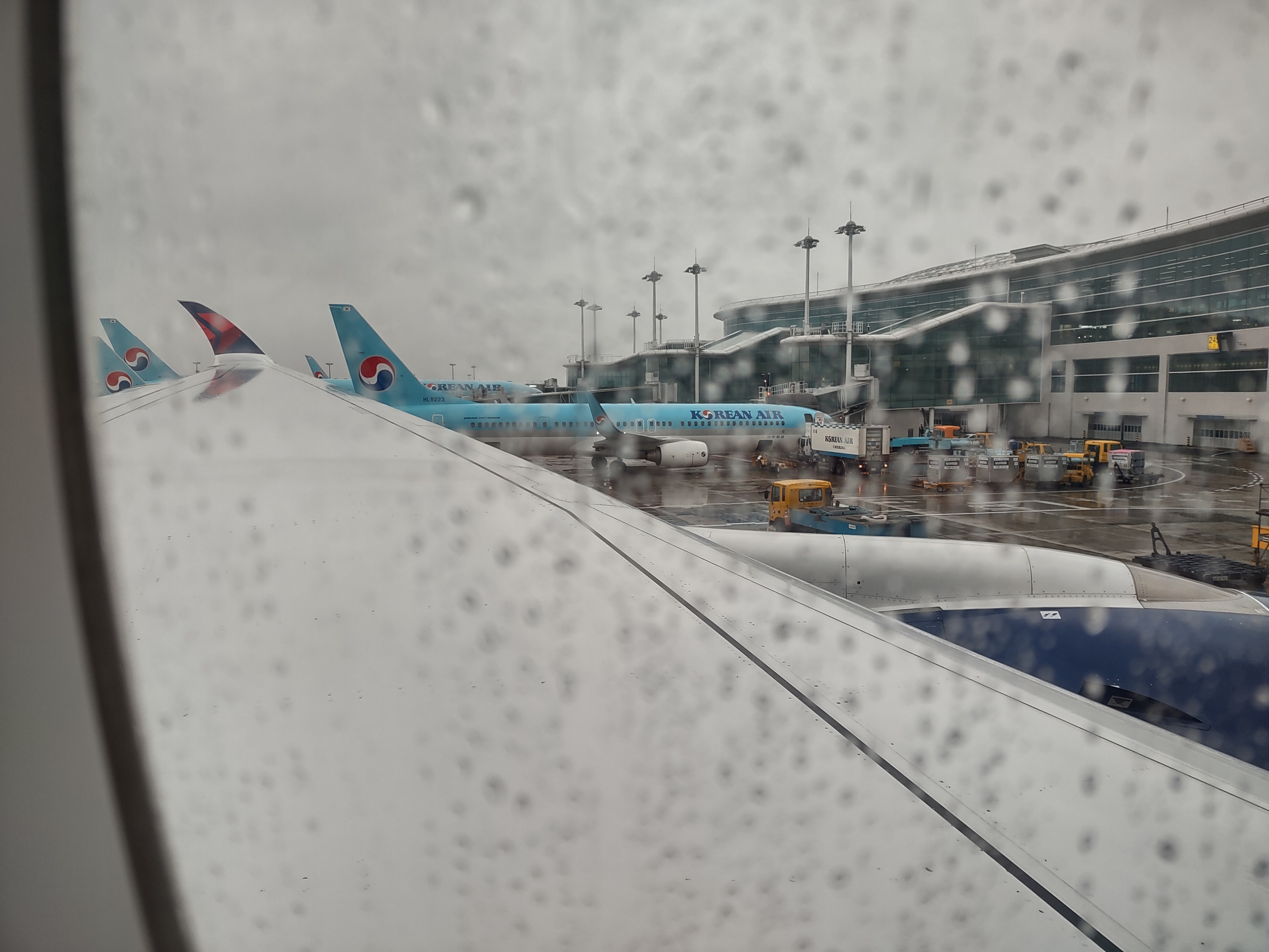 Flight Review: Delta Premium Select | A350-900 | Seoul-Incheon to ...